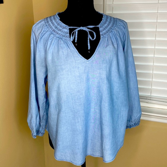 TOP Moda | Tops | Chambray Light Weight Peek A Boo Top | Poshmark